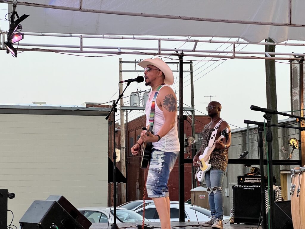 Photos: Charlie Redd brings great music to downtown Sapulpa, despite ...