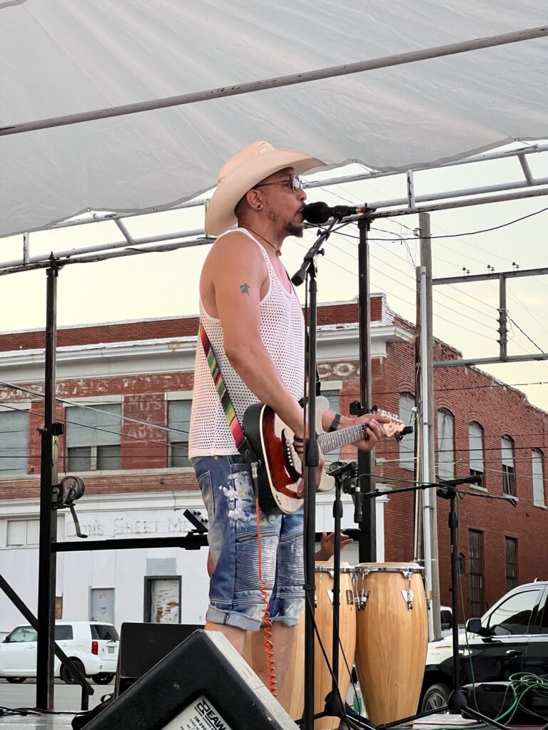 Photos: Charlie Redd brings great music to downtown Sapulpa, despite ...