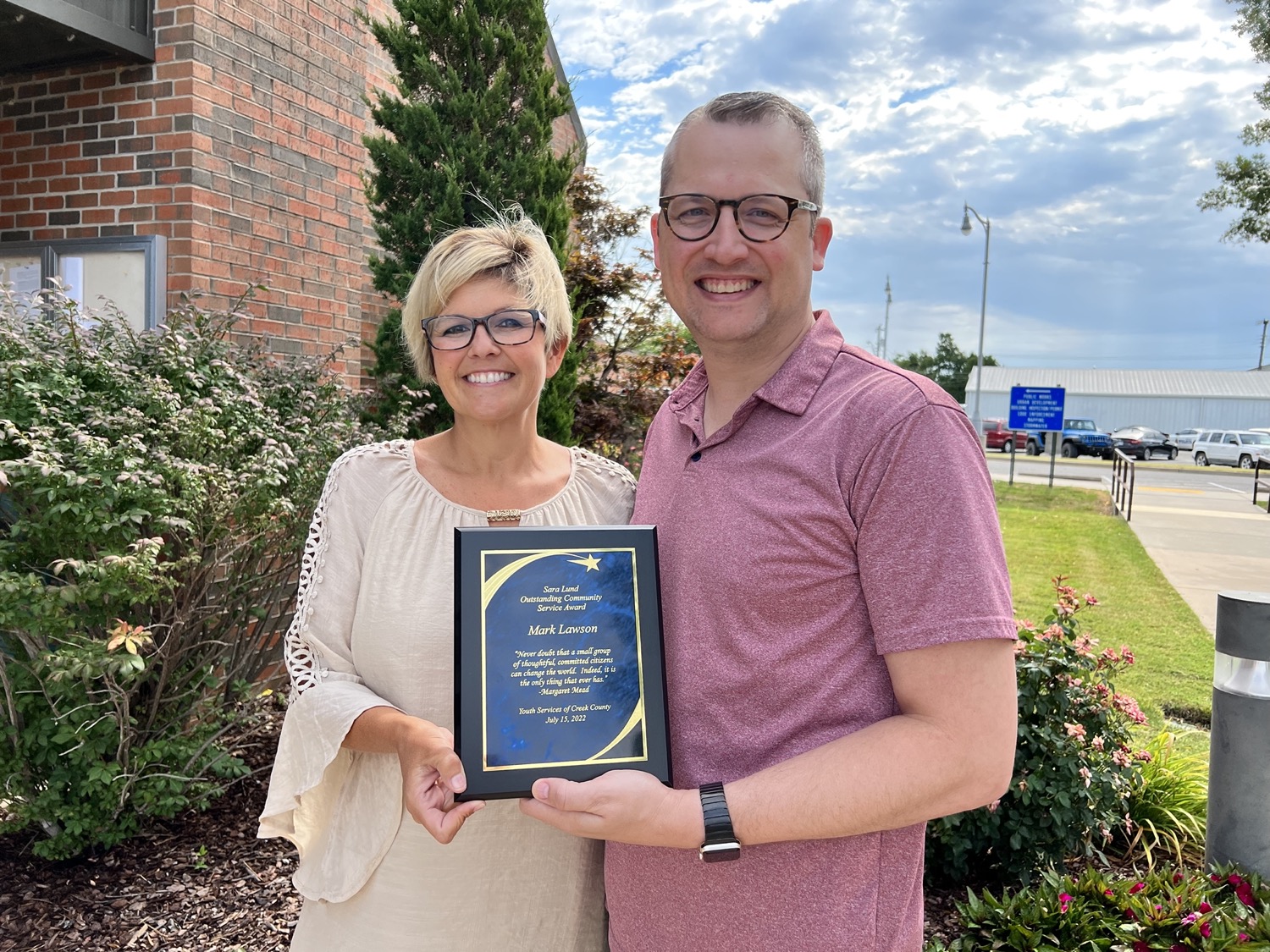 Mark Lawson wins the Sara Lund Community Service Award from Youth ...