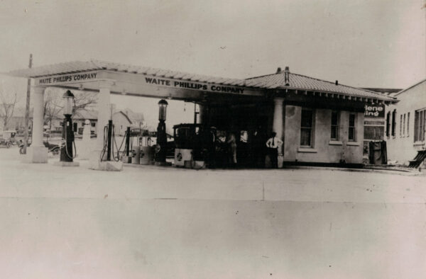 This Week in Sapulpa History: Waite Phillips and Barnsdall Filling ...