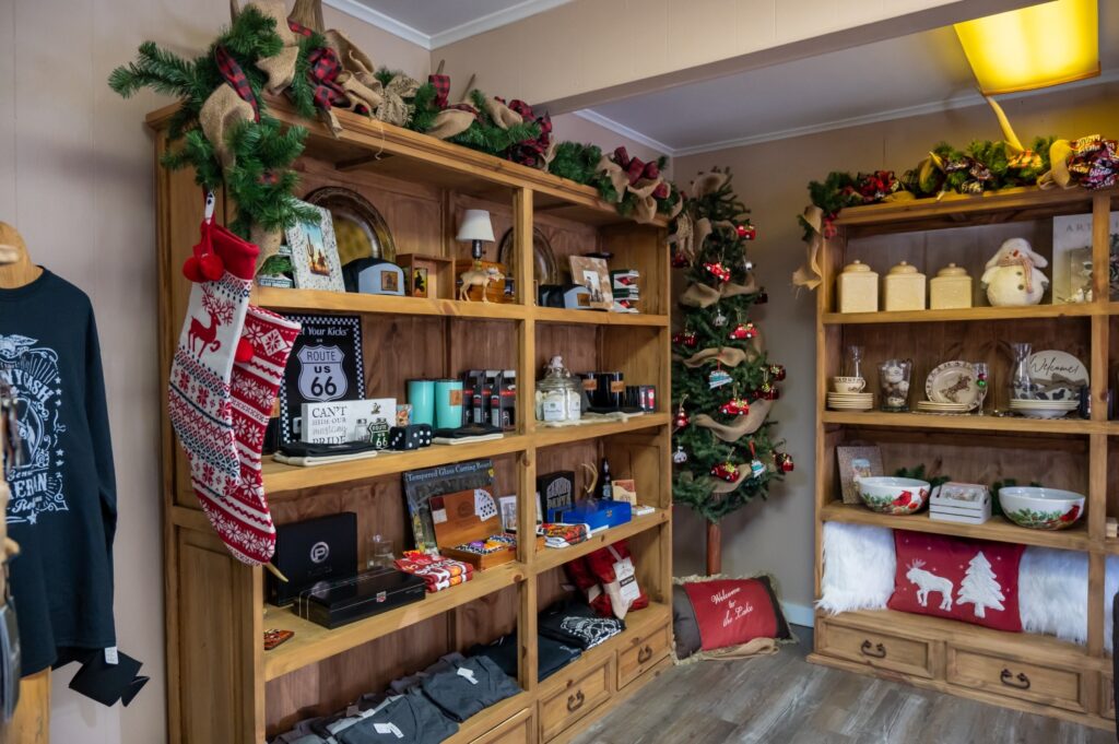 Little Bit of Country comes full circle in new (old) location – Sapulpa ...