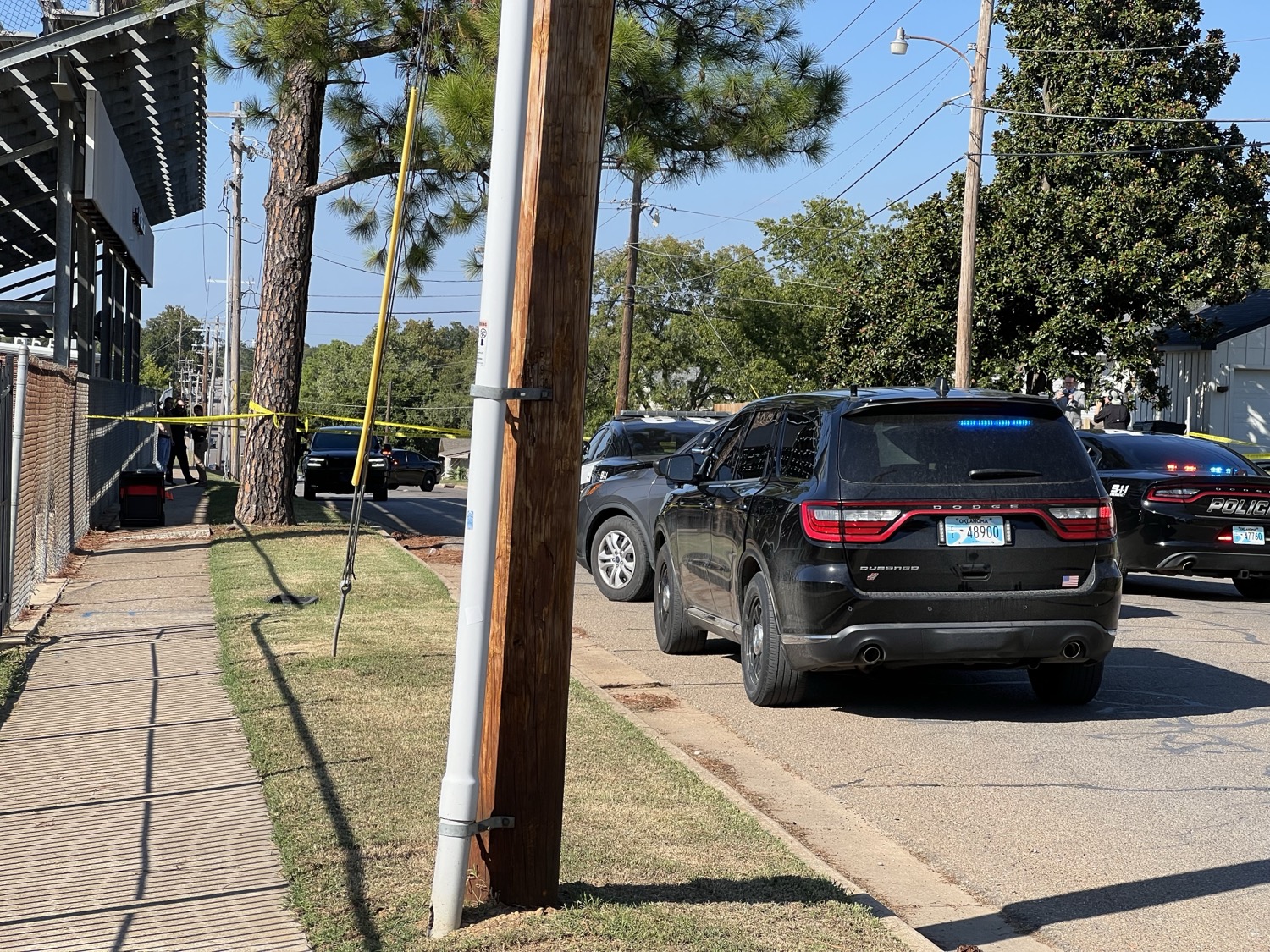 Police looking for suspect following shooting outside of Sapulpa High ...