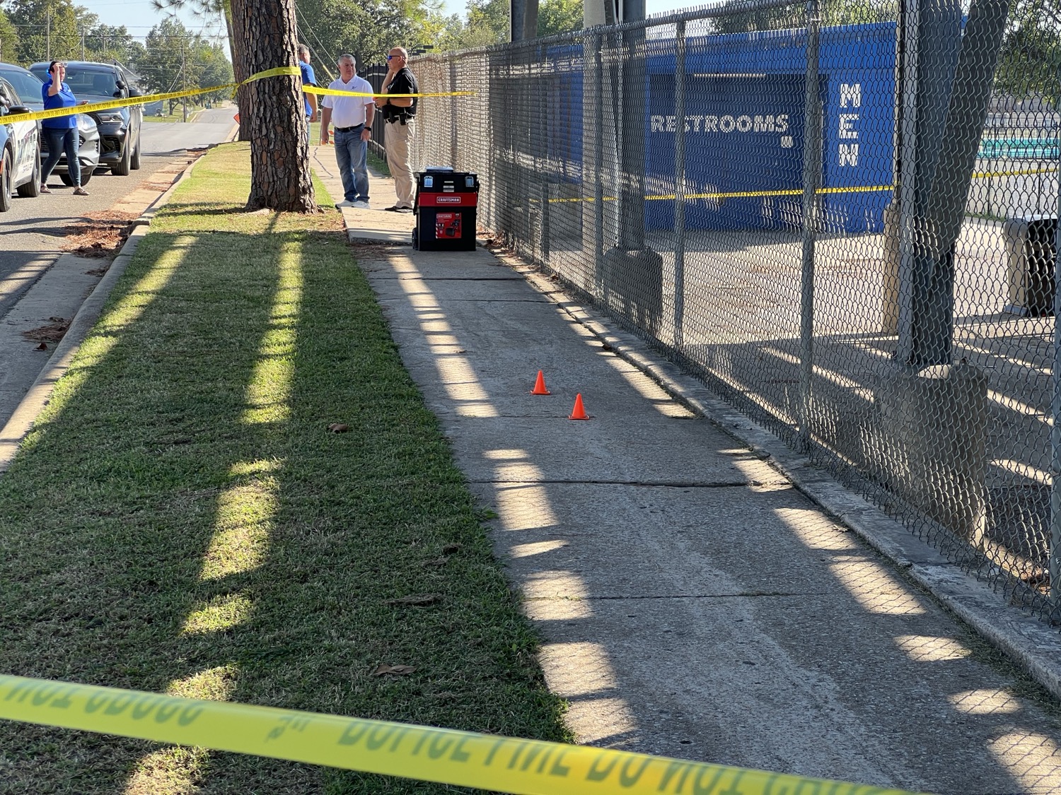 Police looking for suspect following shooting outside of Sapulpa High ...